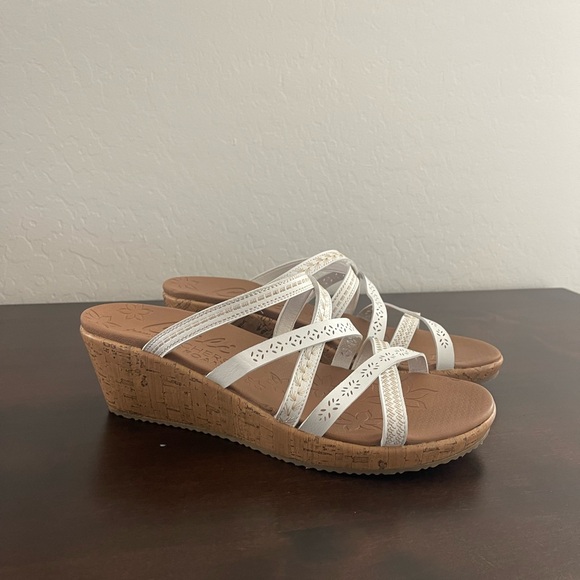 Skechers | Shoes | Euc Womens Cali Beverlee Tiger Posse Skechers Lux ...